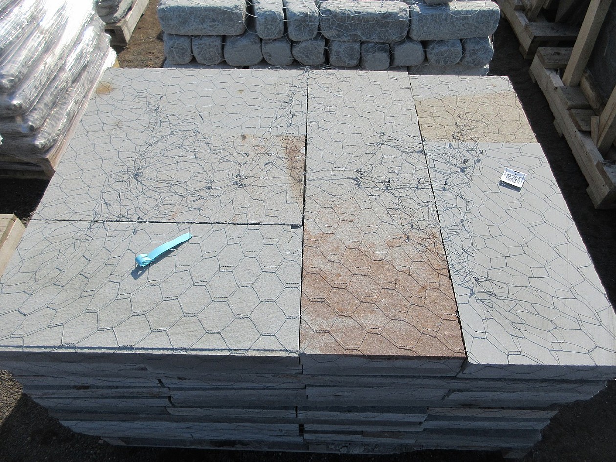 BLUESTONE PATIO KIT