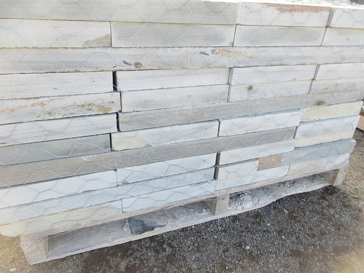 BLUESTONE PATIO KIT