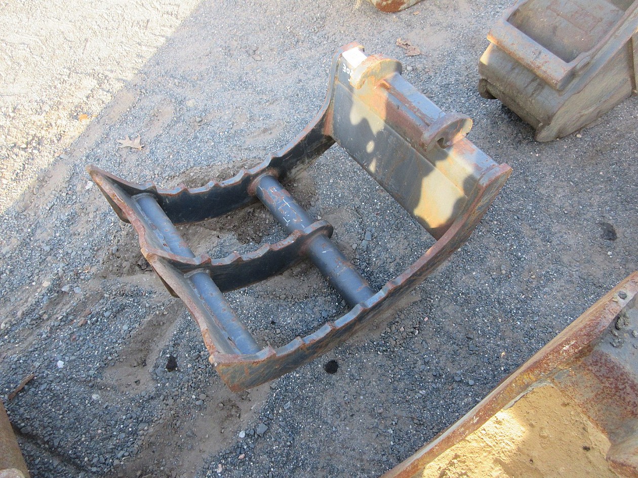 BOBCAT 20" ROOT RAKE