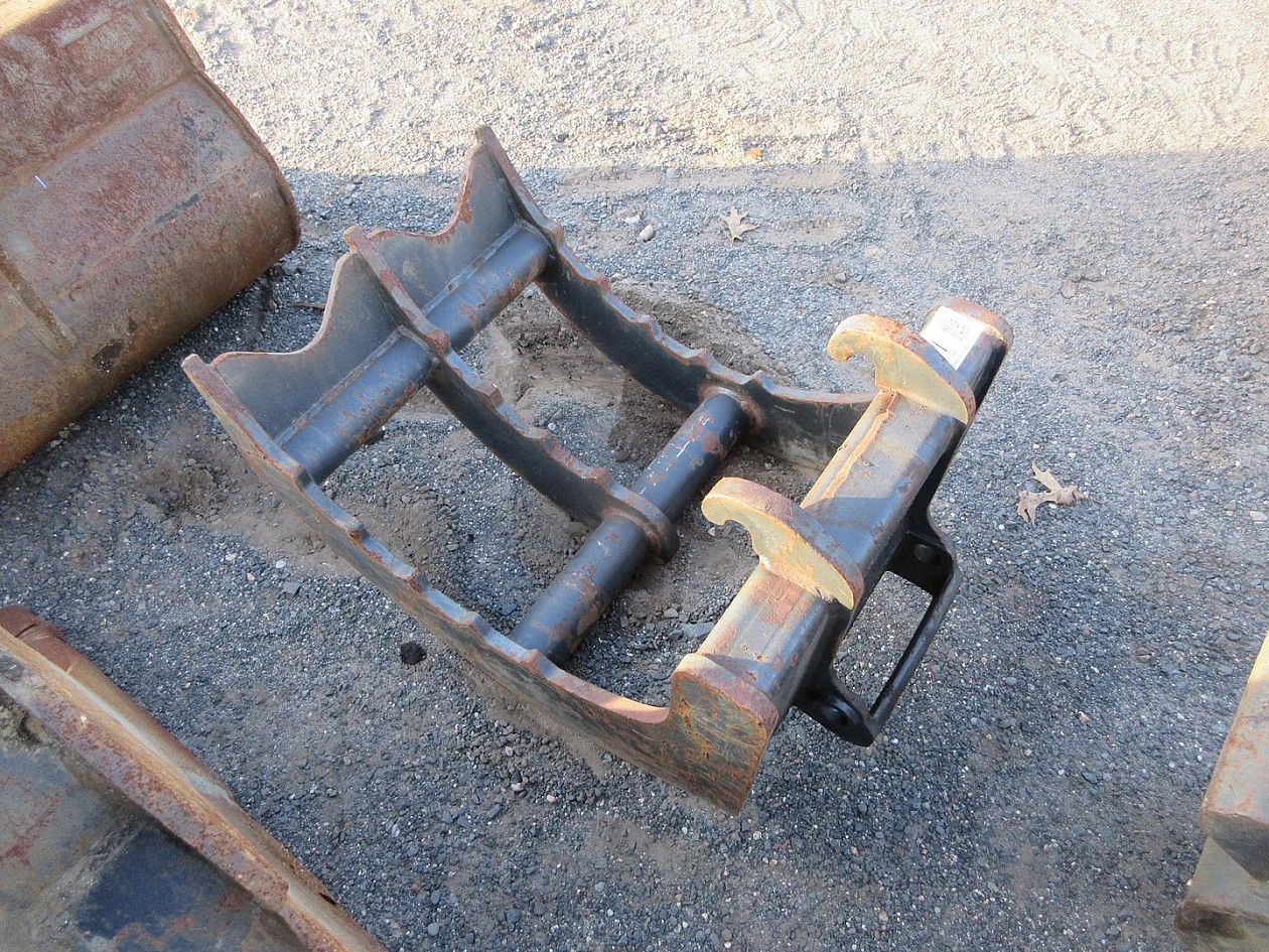 BOBCAT 20" ROOT RAKE