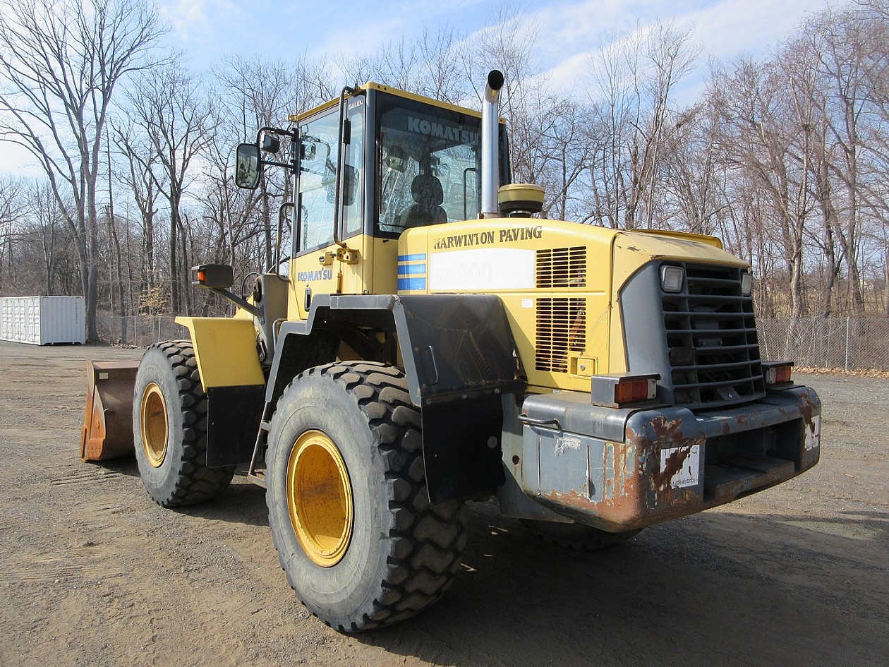 2007 KOMATSU WA200-5 RUBBER TIRE WHEEL LOADER