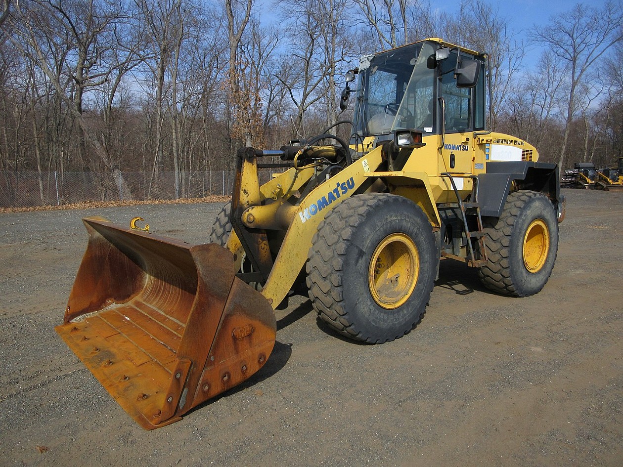 2007 KOMATSU WA200-5 RUBBER TIRE WHEEL LOADER
