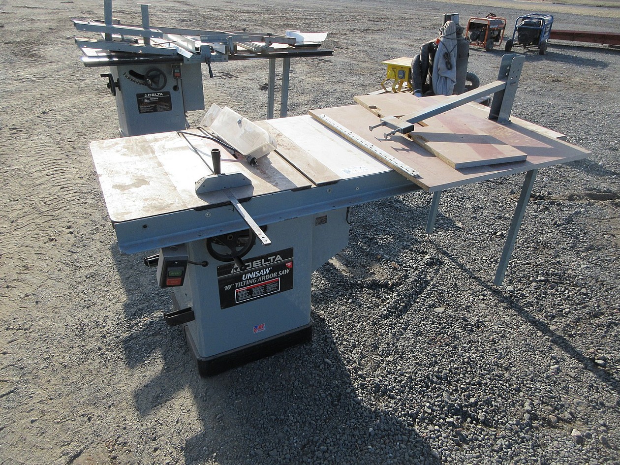 DELTA 10" TILTING ARBOR SAW