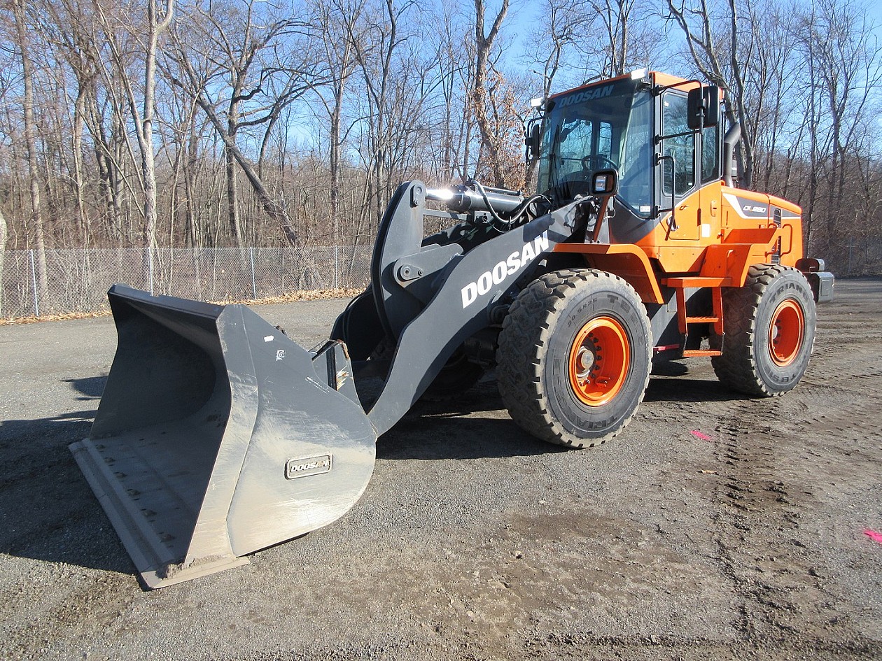 2019 DOOSAN DL280-5 RUBBER TIRE WHEEL LOADER
