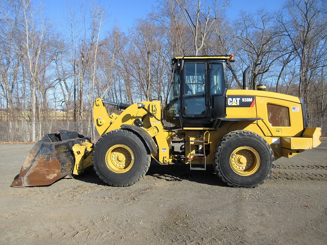 2018 CATERPILLAR 938M RUBBER TIRE WHEEL LOADER