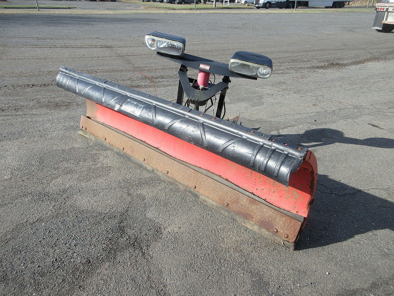 9' WESTERN POWER ANGLE SNOW PLOW