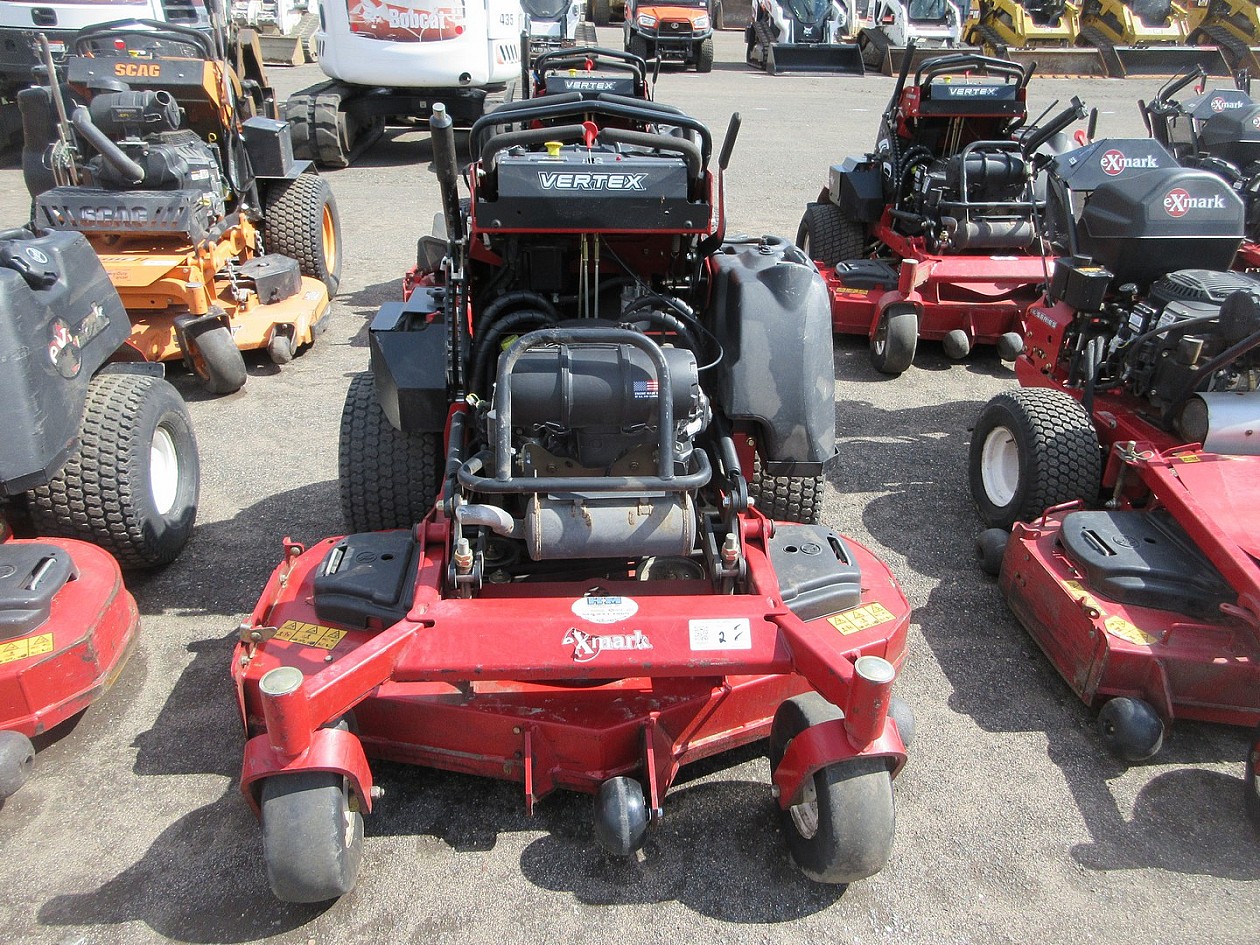 EXMARK VERTEX STANDER MOWER