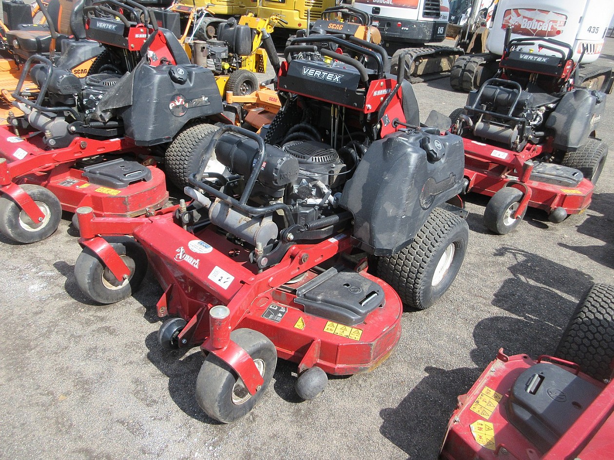 EXMARK VERTEX STANDER MOWER