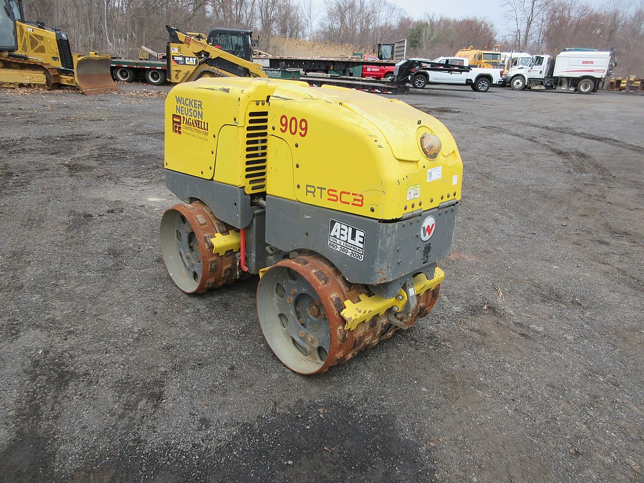 2016 WACKER NEUSON RTSC3 VIBRATORY TRENCH COMPACTOR
