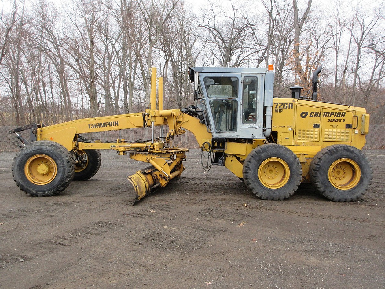 1998 CHAMPION 726AVHP ARTICULATED MOTOR GRADER