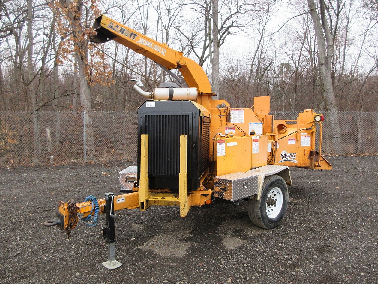 BANDIT 200 WOOD CHIPPER