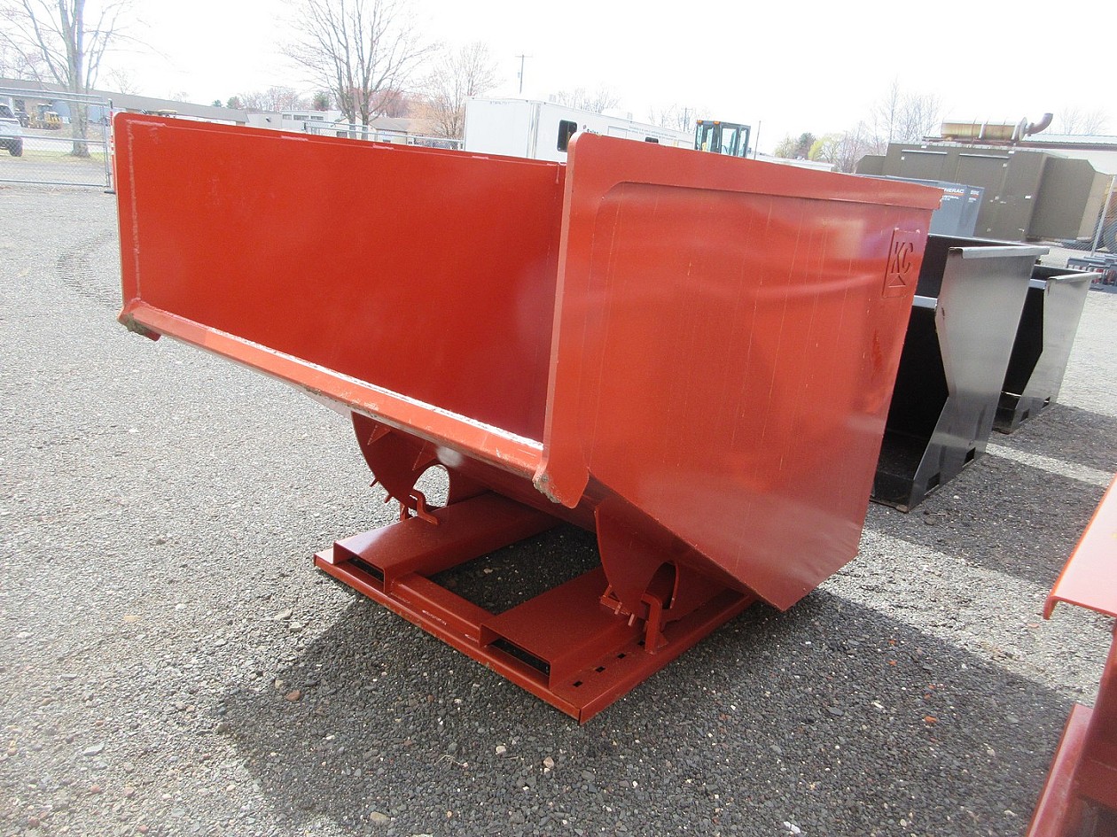3 YARD SELF DUMPING TRASH HOPPER