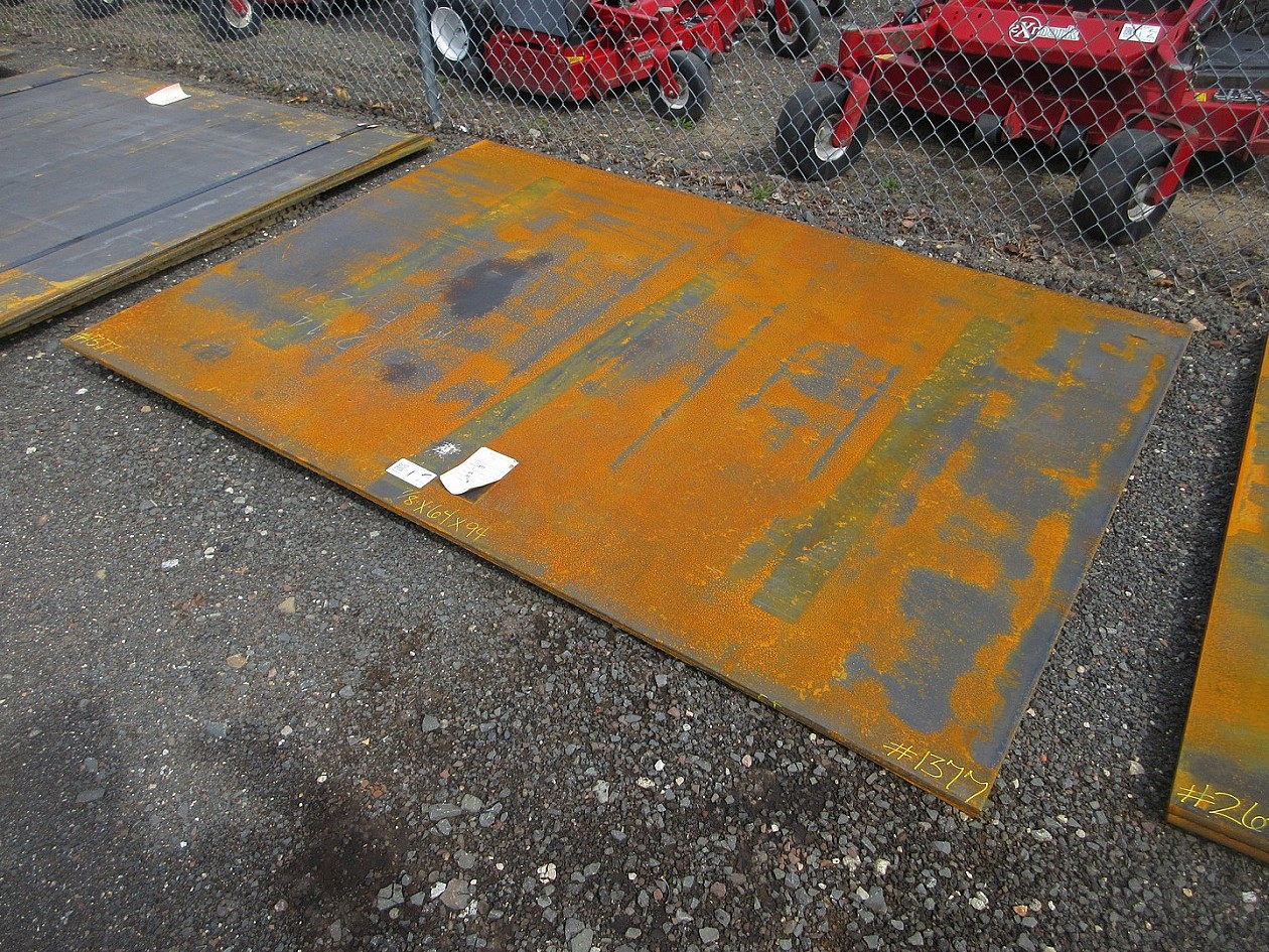 STEEL ROAD PLATE